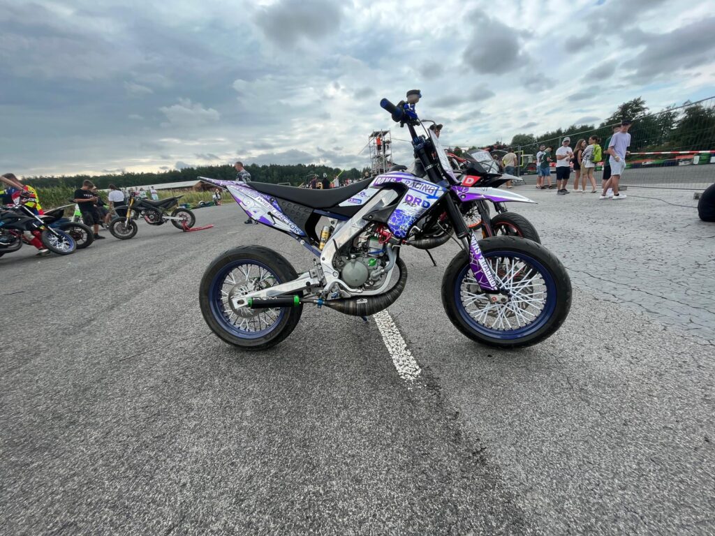 Full-Custom-Dekor 50-124cc - Wiesi Factory Customs