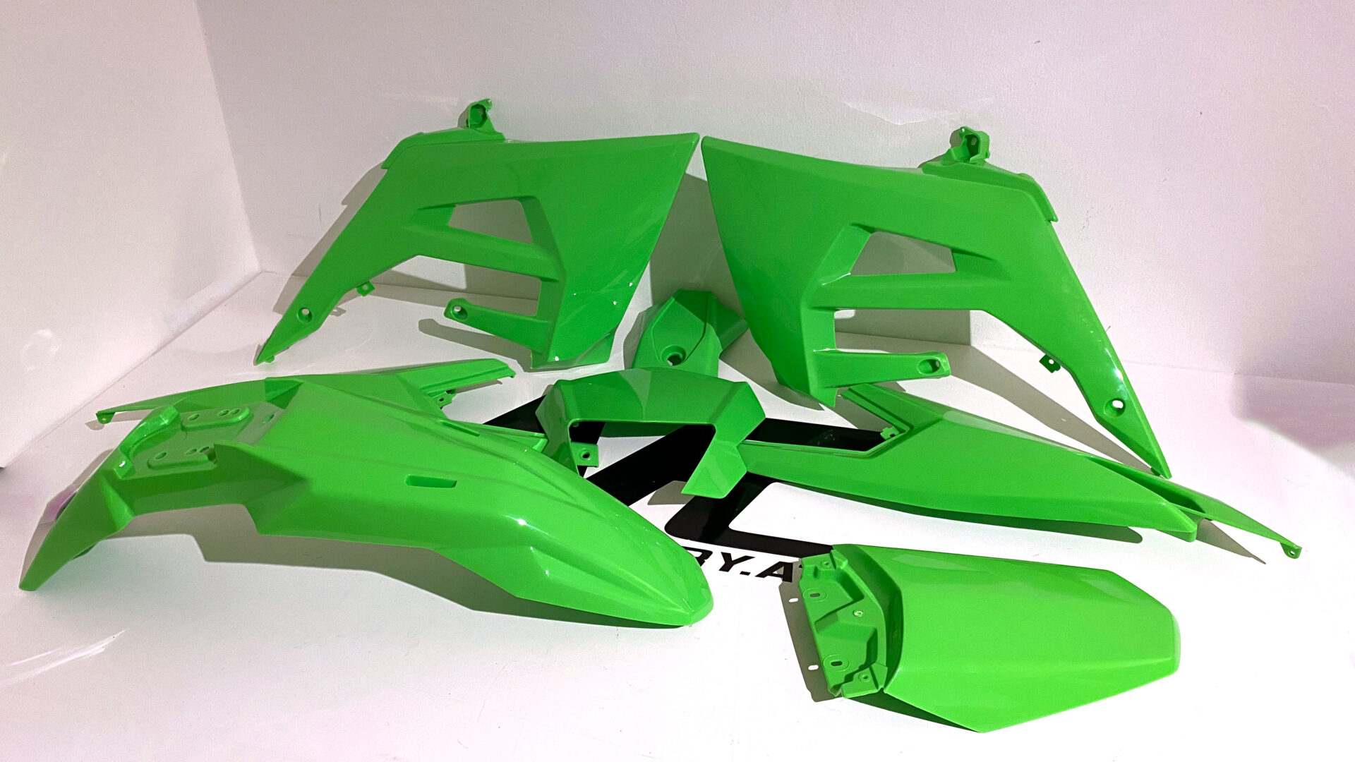 Derbi/Gilera/Aprilia Euro4 Verkleidung - Wiesi Factory Customs